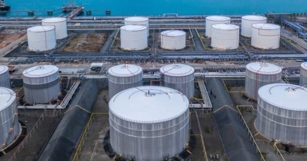 Nói bao giờ cũng dễ hơn làm: Hé lộ thêm một quốc gia châu Âu không tiếc tay nhập LNG của Nga ...